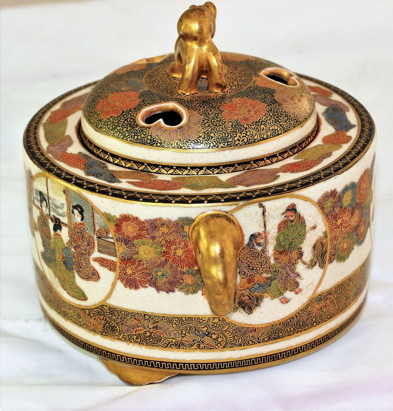 Japanese Satsuma Earthenware Koro, Incense Burner, signed Japanese Satsuma Earthenware Koro, Incense Burner, signed